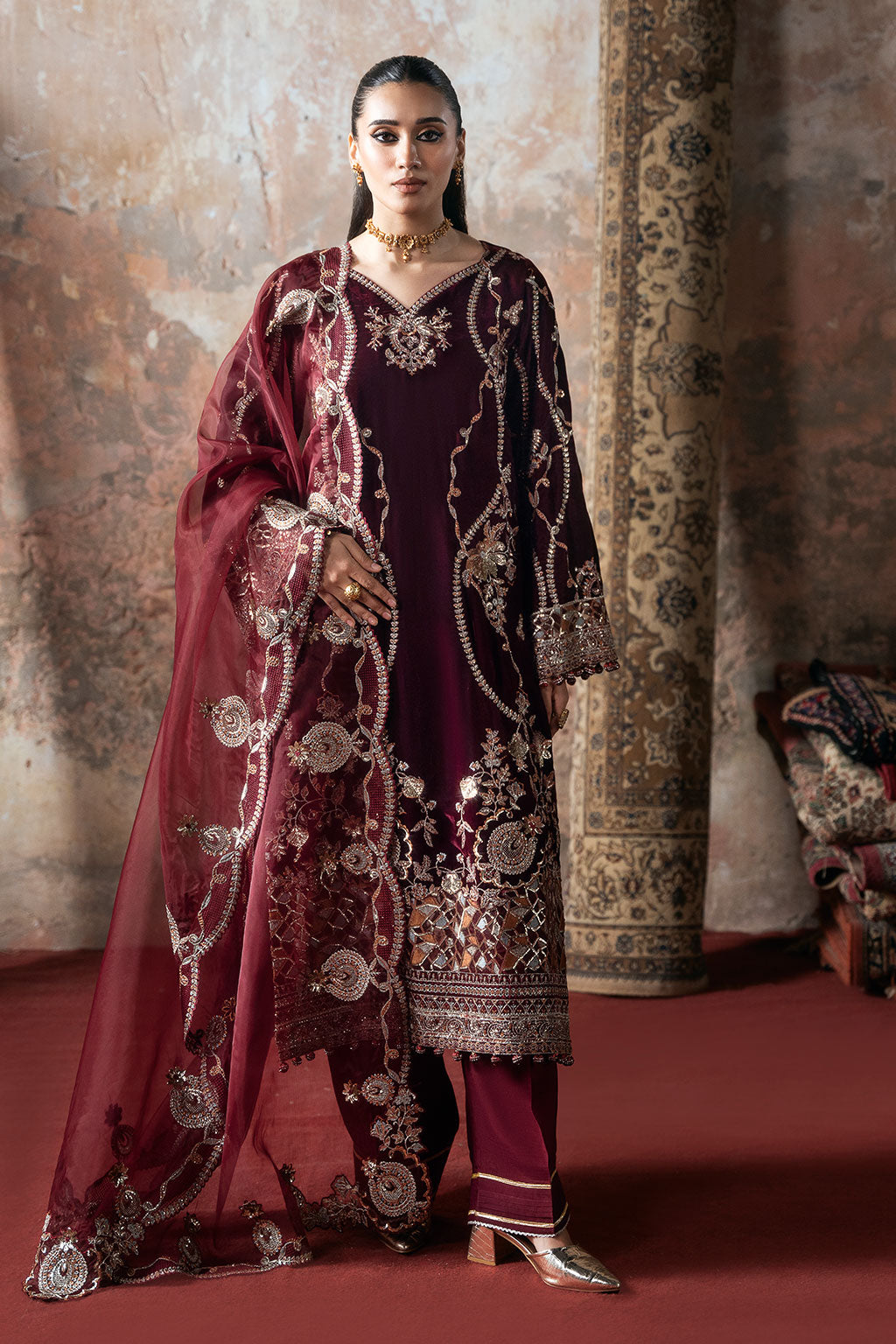 V-701 – Ramsha International